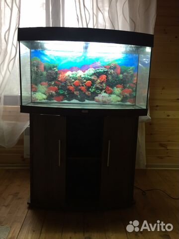 Продается немецкий аквариум с тумбой Juwel 180л